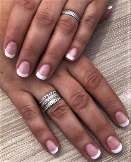 Verni semi permanent - Wery Beauty I Bar à ongles I Onglerie I Soin des ...
